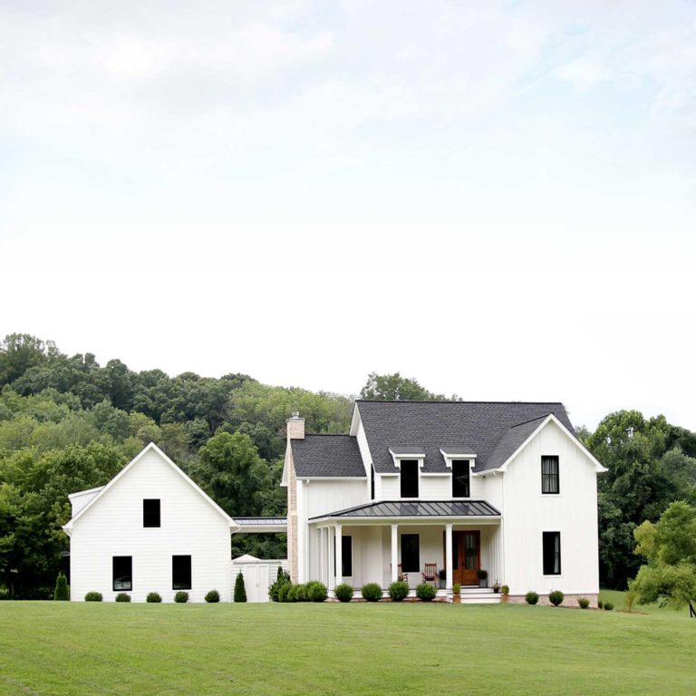 Our Modern Farmhouse: Exterior - Plank and Pillow