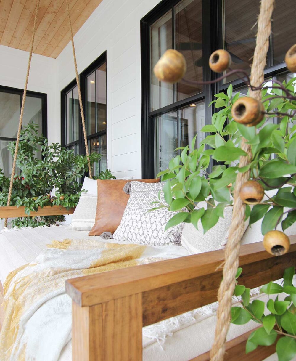 Tips for Starting your Fall Decorating - Plank and Pillow